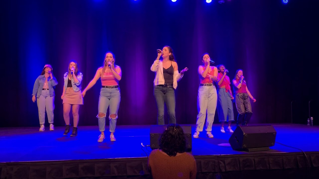 Kaitlyn Jackson sings "Damaged" with IC Voicestream's Ladies - YouTube