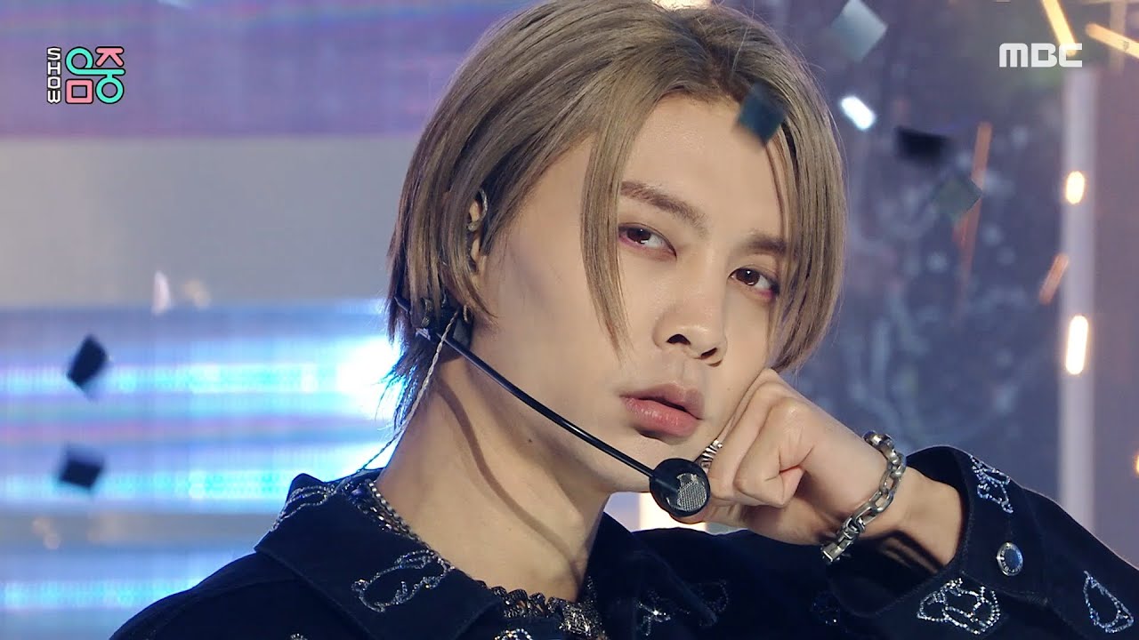 NCT 127 (엔시티 127) - Ay-Yo | Show! MusicCore | MBC230204방송 - YouTube