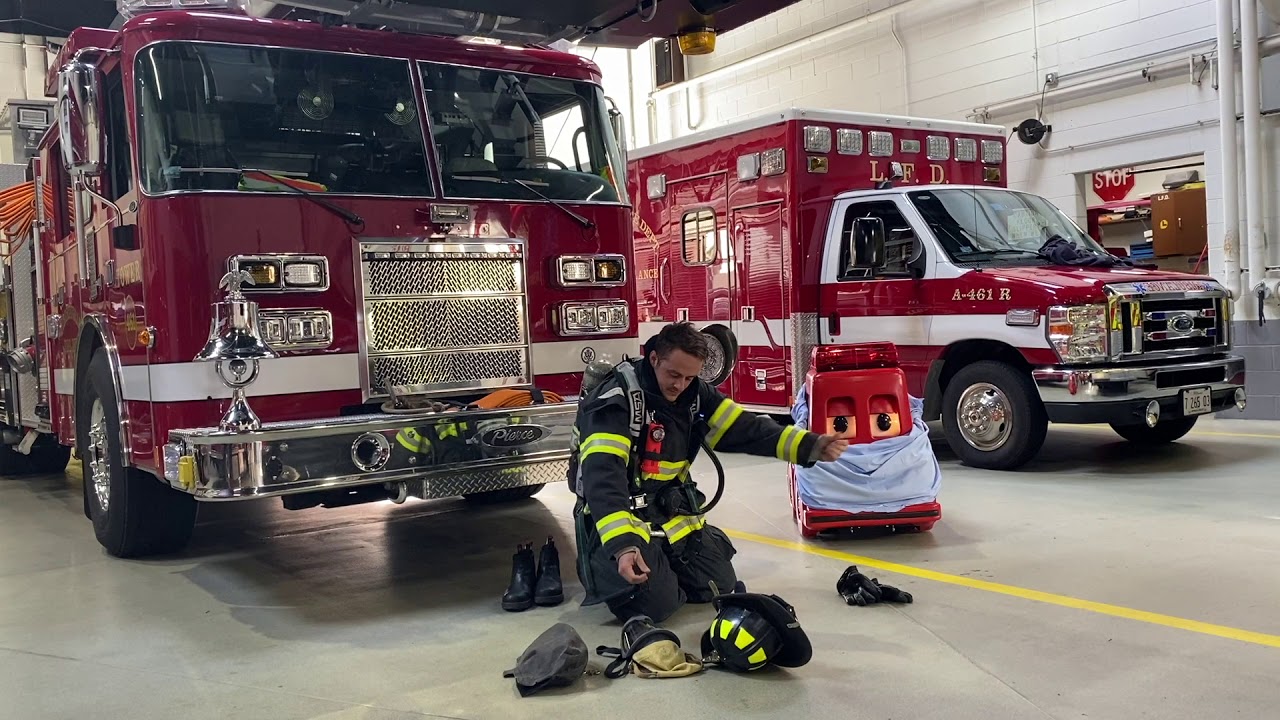 FF Chase and Freddie the Fire Truck talk Bunker Gear - YouTube