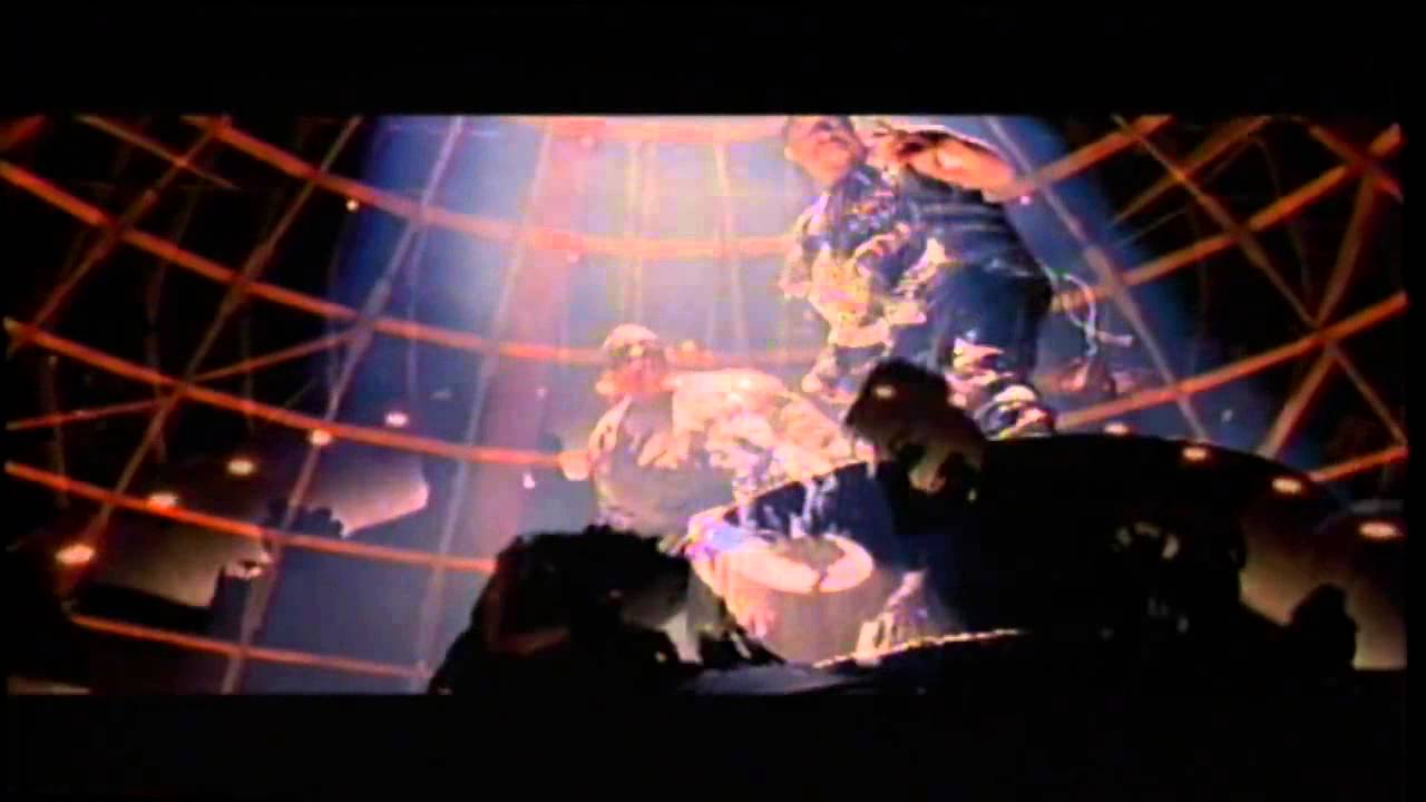 2Pac ft. Dr. Dre & Roger Troutman - California Love Part 1 (1995) - YouTube