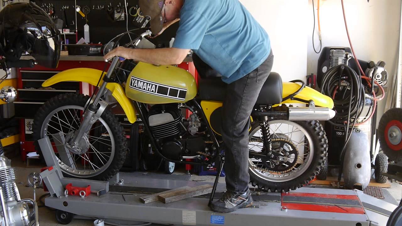 1974 Yamaha MX250 Restore Starting 1st time - YouTube