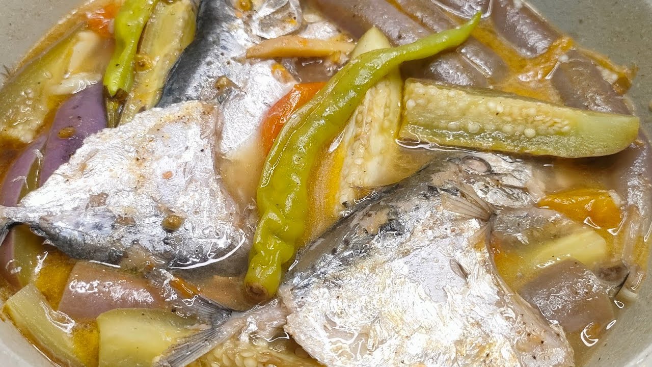 Paksiw na isdang bilong-bilong | Moonfish Recipe - YouTube