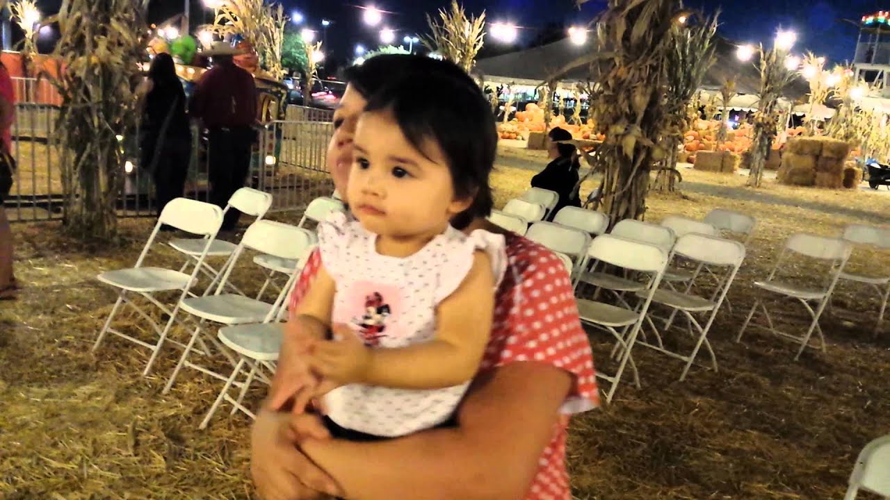 Dancing at the pumpkin patch - YouTube