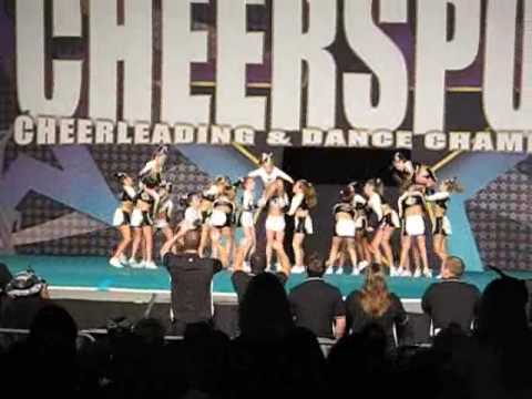 C4 Longhorns at Cheersport Atlanta Grand Championship 2007 - YouTube