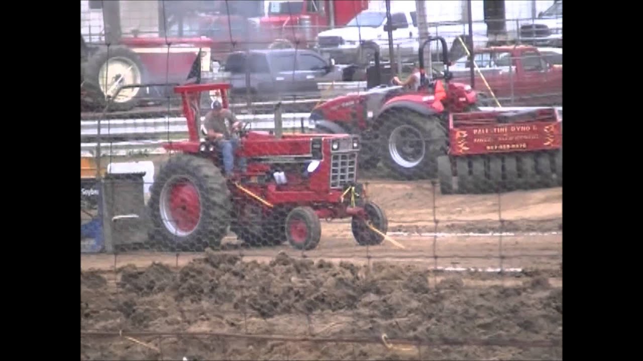 11,500LB 10MPH FARM STOCK TRACTORS RUSH COUNTY FAIR PULL NIGHT 1 JUNE 21, 2015 - YouTube