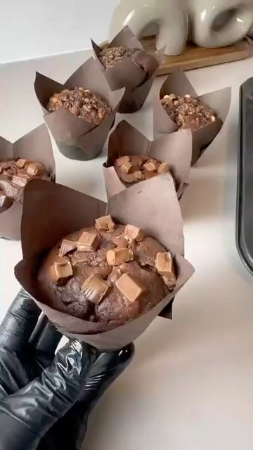Les muffins au chocolat les plus moelleux du monde 🍫🍫🍫 - YouTube