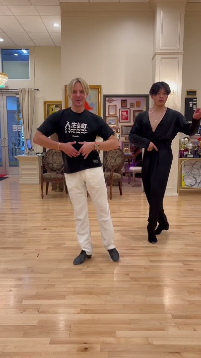 🇧🇷 Samba - batucada basic step - learn more with 📲 “Dance With Oleg” APP & DanceWithOleg.com ...