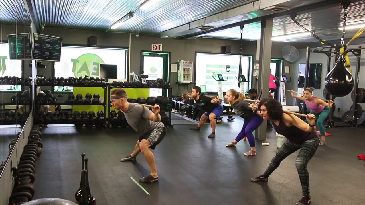 THE BEAT FITNESS WARM-UP! - YouTube
