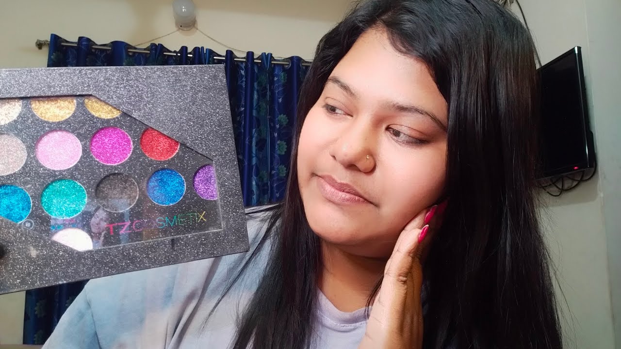 TZ cosmetics glitter Eyeshadow palette swatches - YouTube