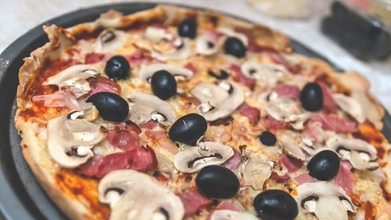 How to make a perfect home made pizza at home - stop motion video tutorial - YouTube