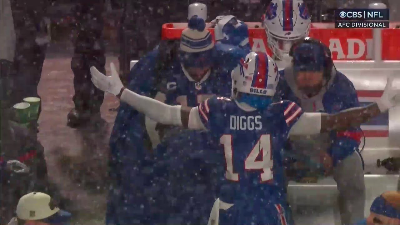 Bills QB Josh Allen Completely Ignores Diggs Complaining (2023) - YouTube