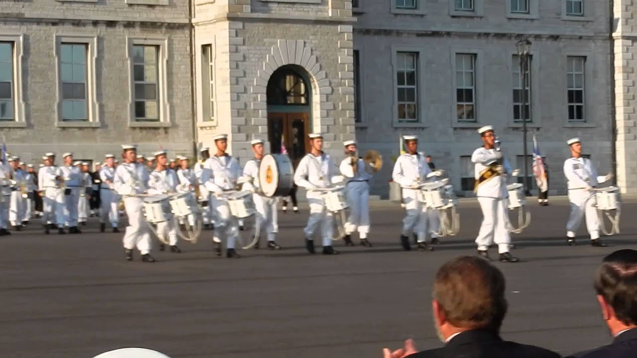 HMCS Ontario band 2014 - YouTube