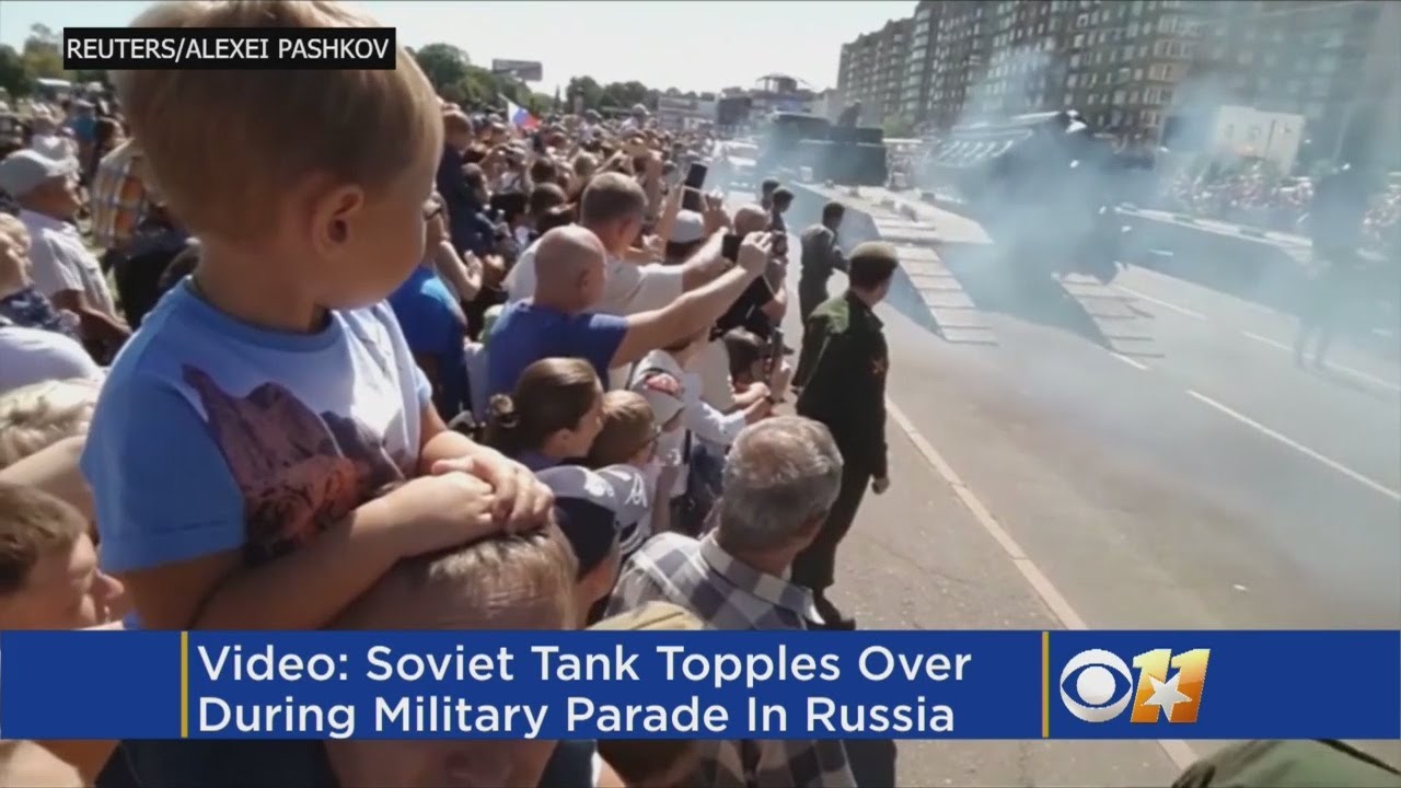 Soviet Tank Topples Over At Military Parade - YouTube