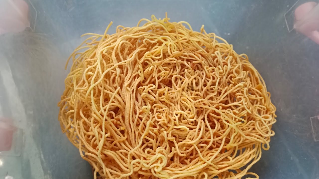 Deepavali Bakshanam - Diwali Special - Omapodi - YouTube