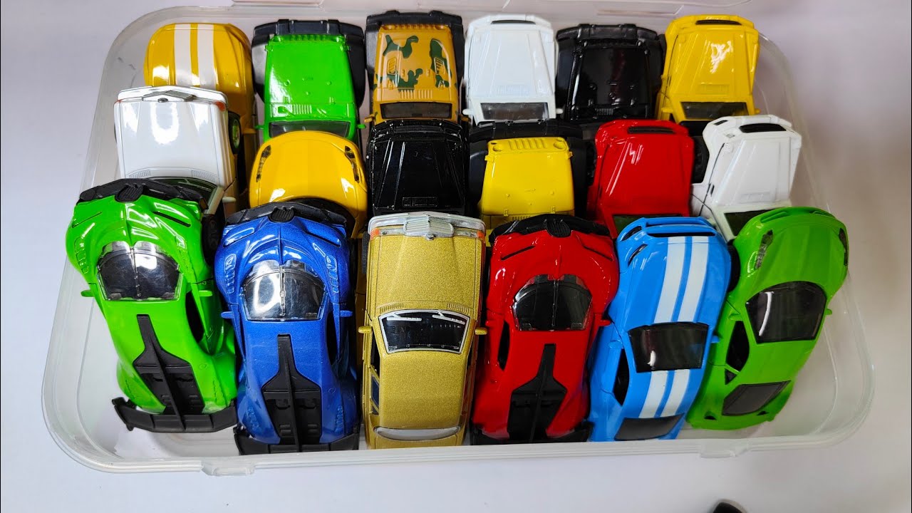 Various Bigger Diecast Model Cars From The Box - YouTube