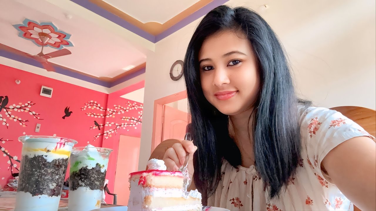 Trying New Cup Cake in Town || Swara Narzary Vlog || - YouTube