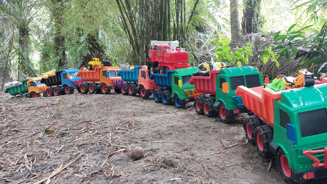 Mobil Truk DamTruk Panjang Penuh Mobil Mobilan | Traktor, Excavator ...