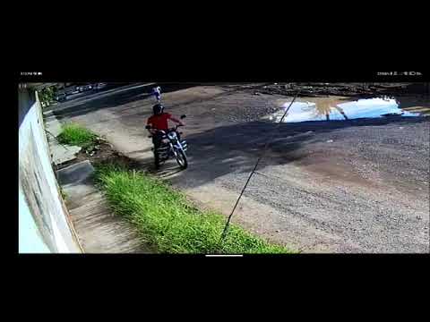 Motociclista corretea y acosa sexualmente a niña en Culiacán