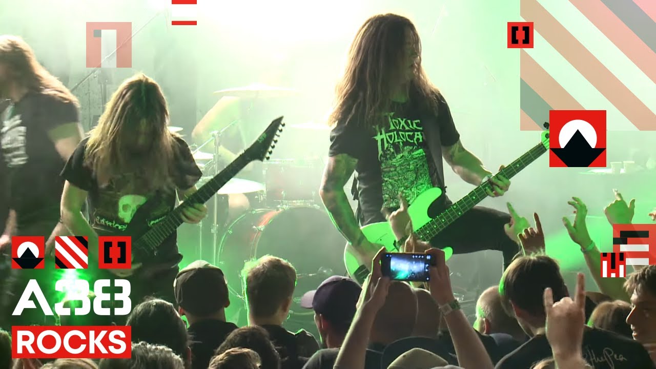 Unearth - Zombie Autopilot // Live 2019 // A38 Rocks - YouTube