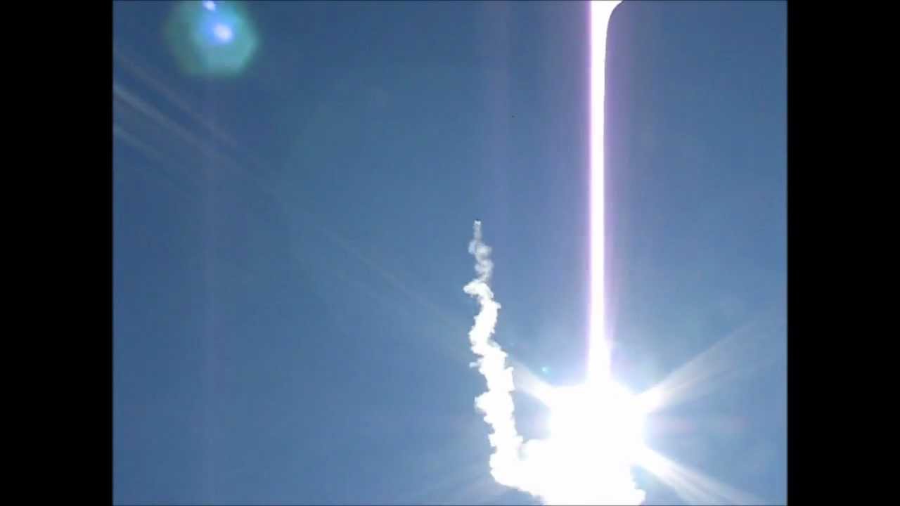 Flying Saucer Rockets 1 - YouTube