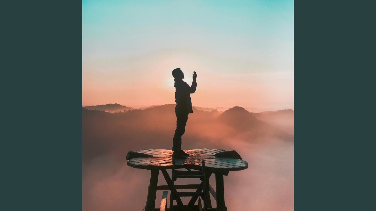 Extreme Humming - YouTube