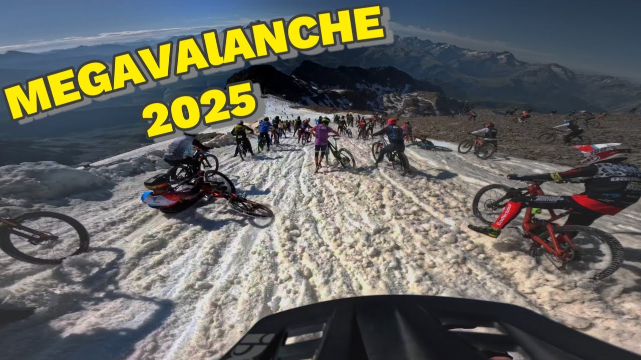 MEGAVALANCHE 2025 | ABSOLUTE MASS START CHAOS | P8 JUNIORS - YouTube