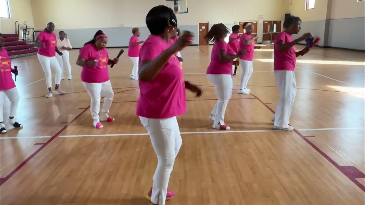 ☀️THE SUNSHINE LINE DANCERS ☀️DOING “PO ME UP SOME MO” LINE DANCE - YouTube