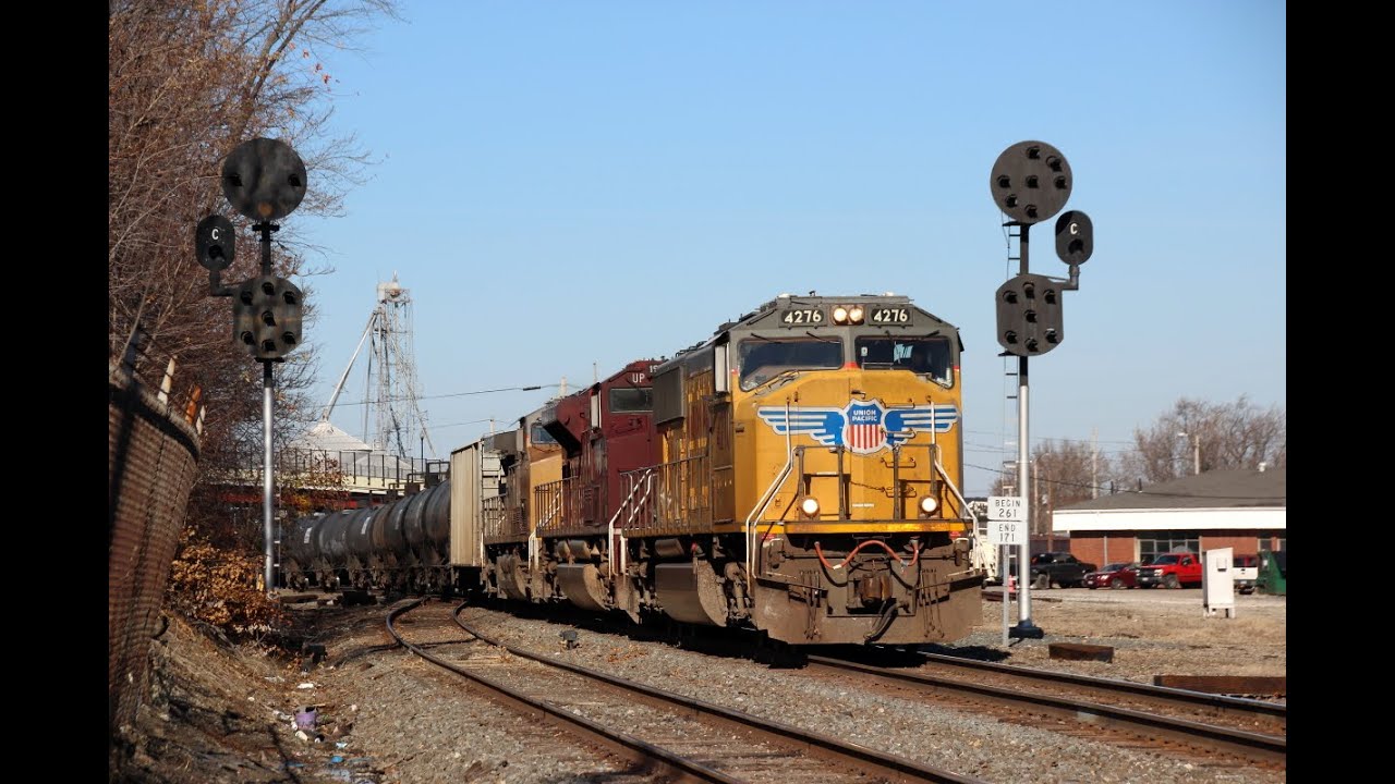 NS 64E at CP Alliance with the "Katy" trailing - YouTube