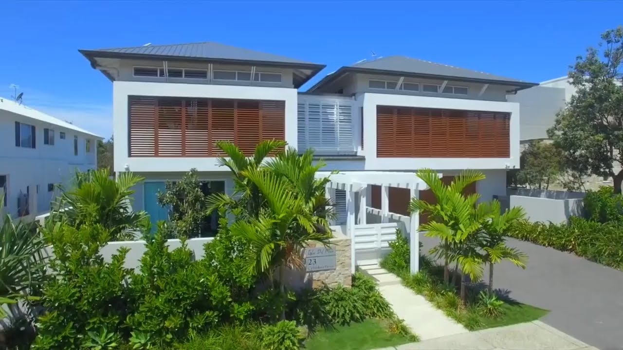 RUMAH VILLA TEPI PANTAI | VIEW LAUT - YouTube