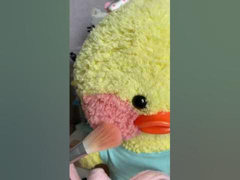 Уточка Милка и ее косметика - YouTube