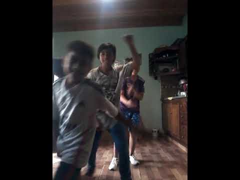 pe perreito bailando😂