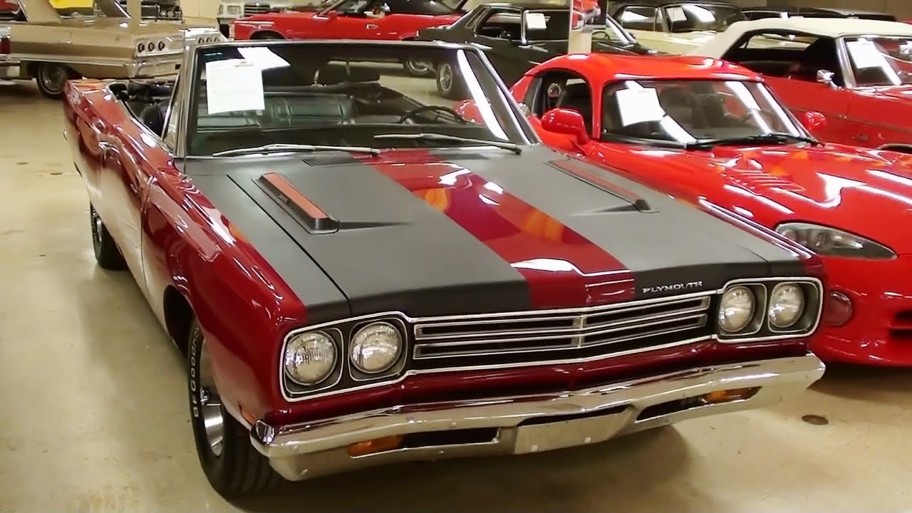 1969 Plymouth Road Runner 383 V8 Muscle Car - YouTube