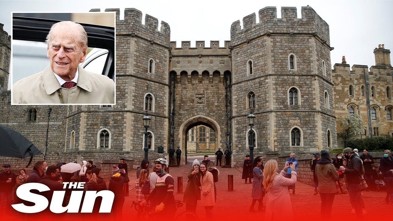 Live: Prince Philip - View of Windsor Castle after death of the Duke of ...