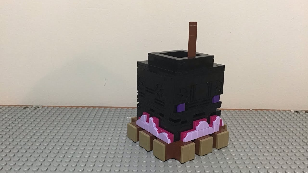 I built the corrupted cauldron from Minecraft Dungeons out of Lego ...