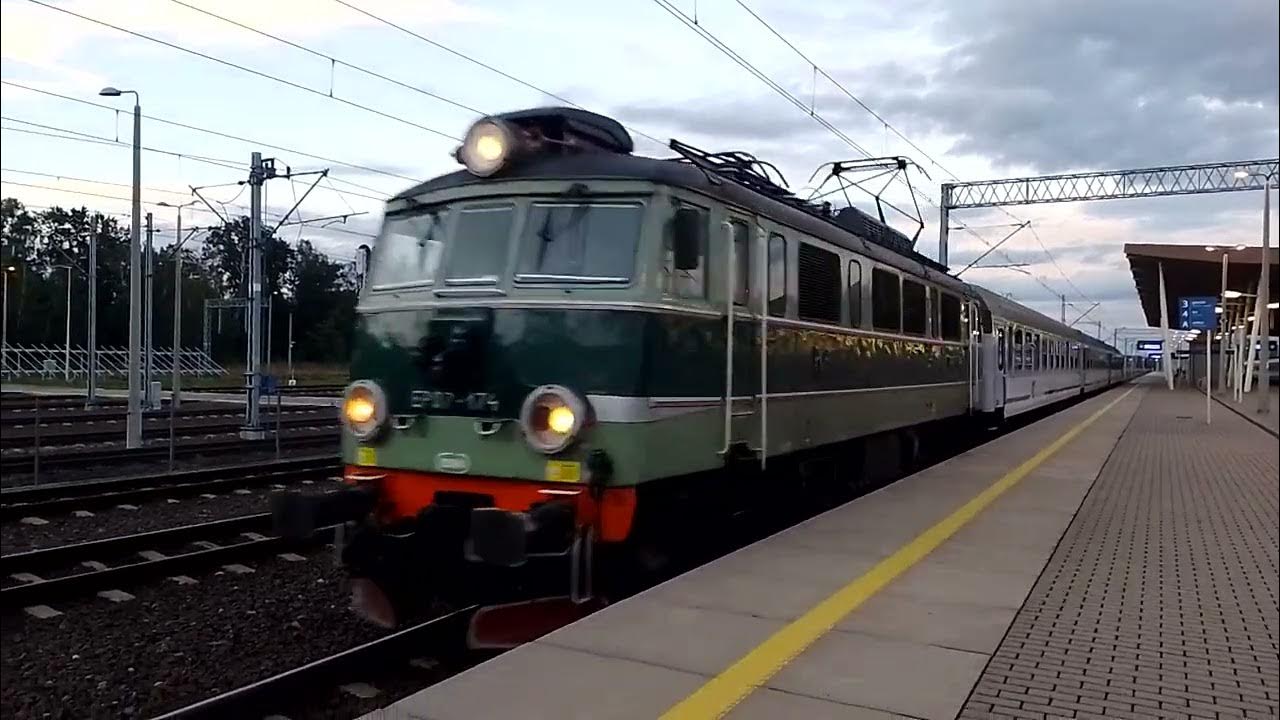 Odjazd !!!RARYTASA!!! EP07-174 ,,Szpinaku" z pociągiem TLK Chemik ze stacji Łódź Widzew - YouTube