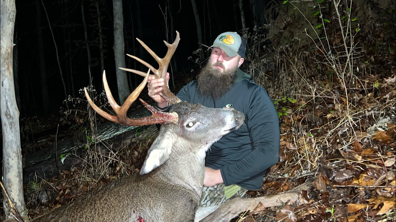 November Cruising Buck / Self Filmed Hunt - YouTube