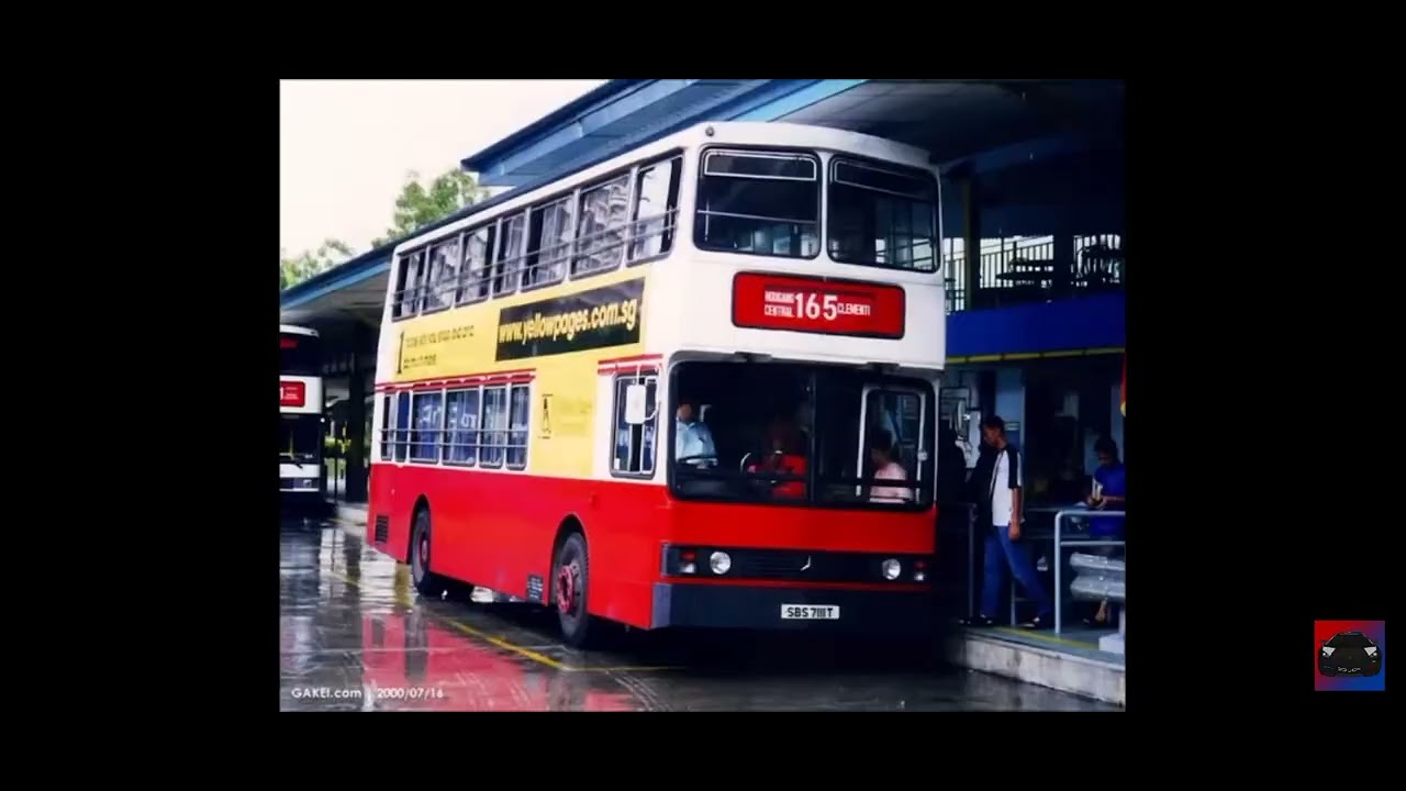 [OLD VIDEO] Evolution of Singapore's Transit Buses - YouTube