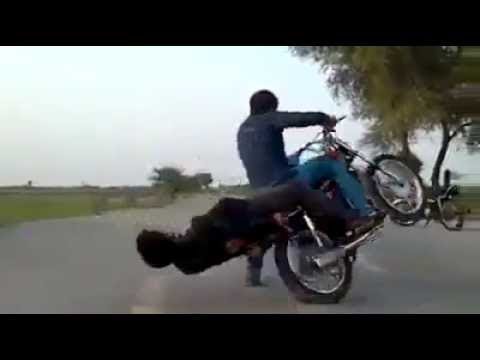 War - Low Rider 1975 (HQ audio) - YouTube