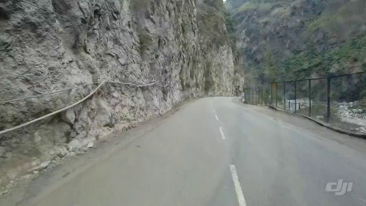 Aut Tunnel on Manali Highway - Hyperlapse - YouTube