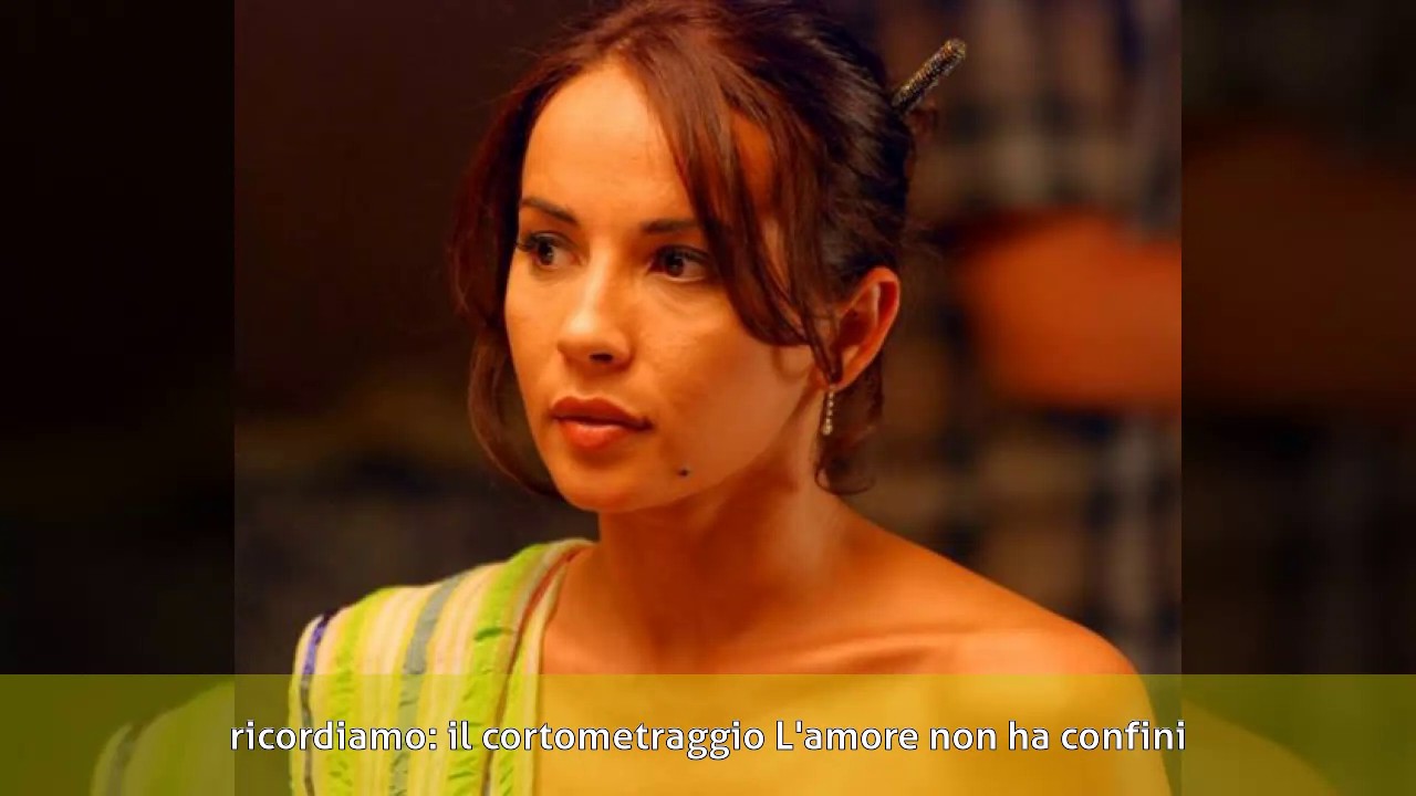 Caterina Deregibus - Biografia - YouTube