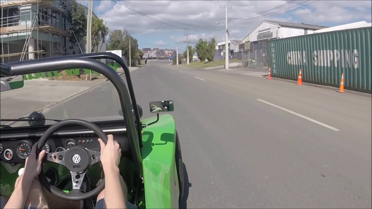 Driving lesson in the buggy - YouTube