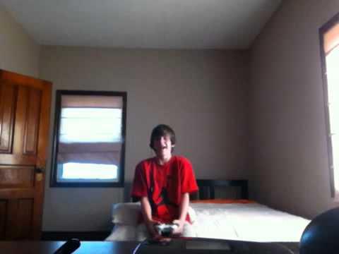 Kid freaks out on xbox live - YouTube