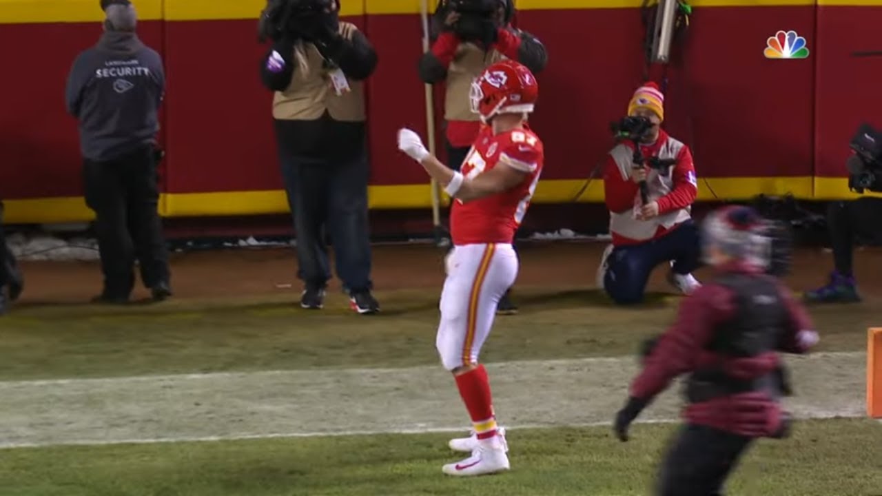 Nice TD but Trying to Figure out what Dance Travis Kelce THINKS He's ...