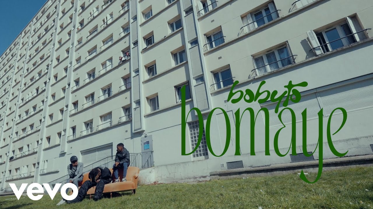 BOMAYE (Pas chez moi)