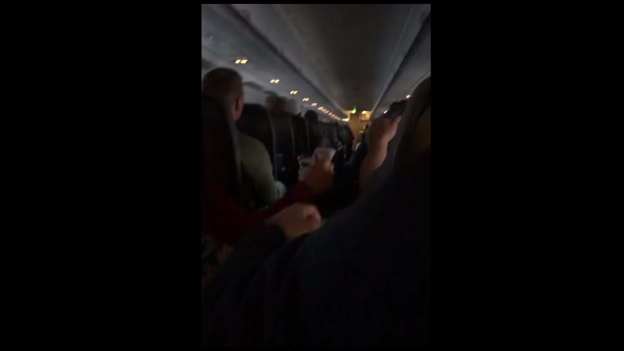 This is what is like to be in severe turbulence in an airplane - YouTube