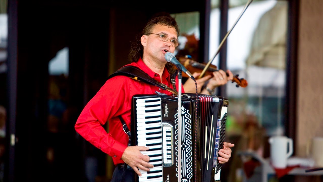 The Beat of Michigan - Johnny Prill - YouTube