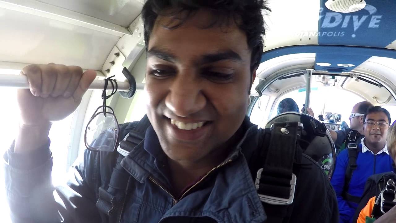 Aniket Garg's Tandem skydive! - YouTube