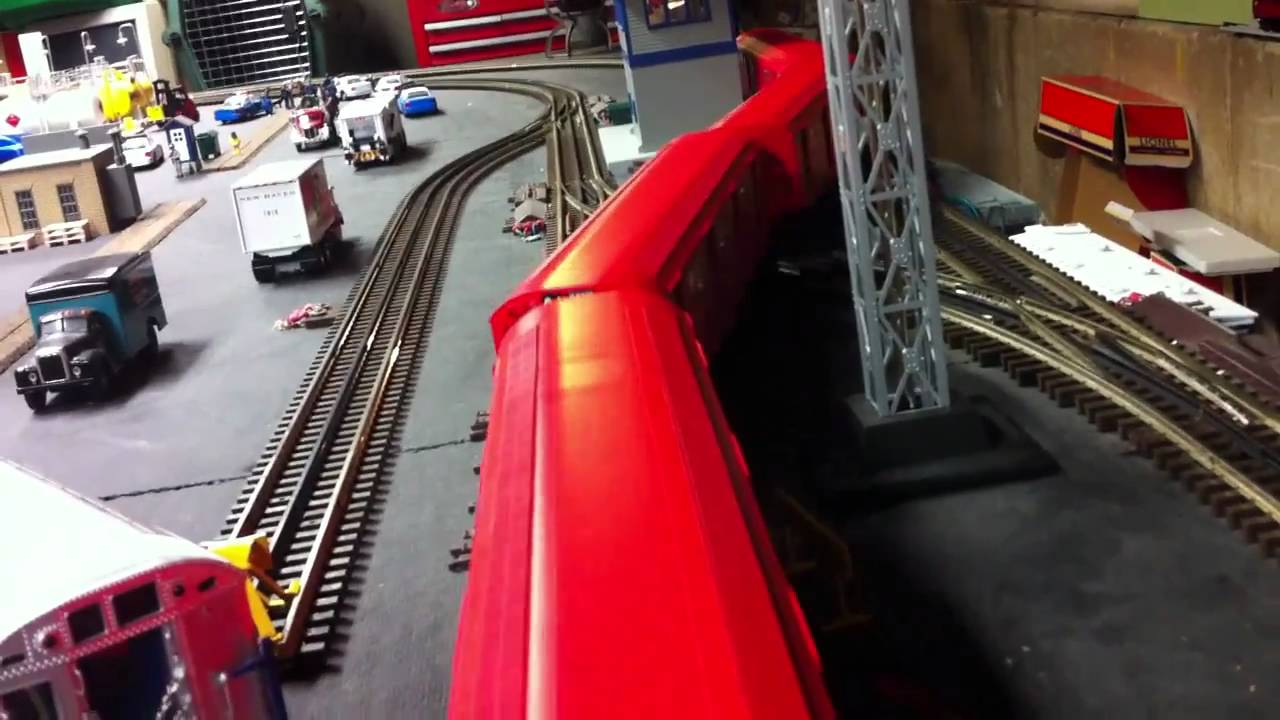 LIONEL R30 Subway MCD4x4 - YouTube