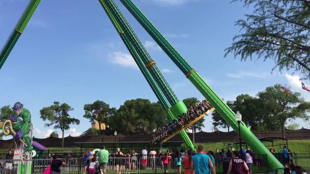 The Crazy Riddler Ride Six Flags - YouTube