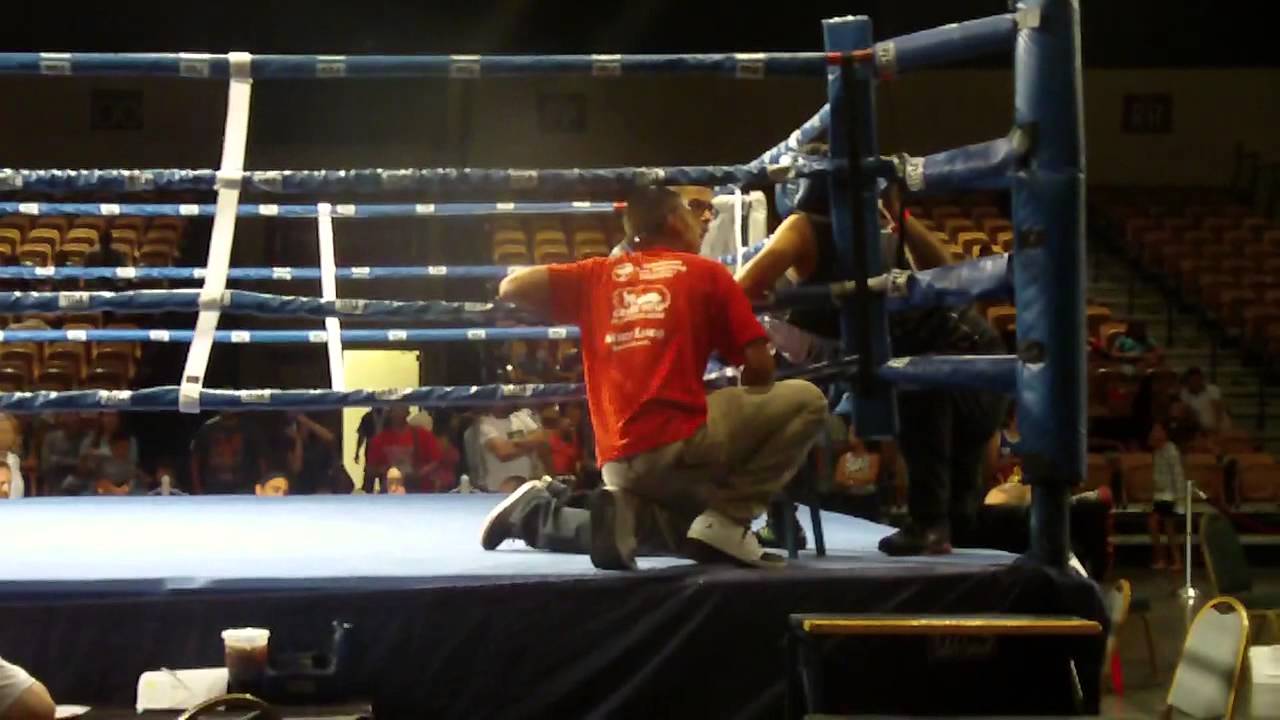 Jacob "El Tiburon" Valenzuela vs Blazen Rocili 07/17/15 - YouTube